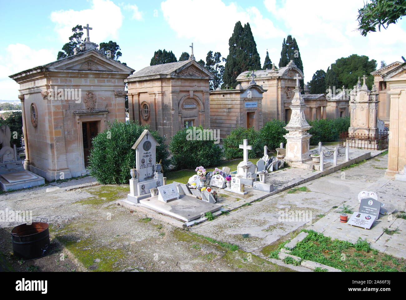 Malta, Marsa Cemetery Stock Photo - Alamy