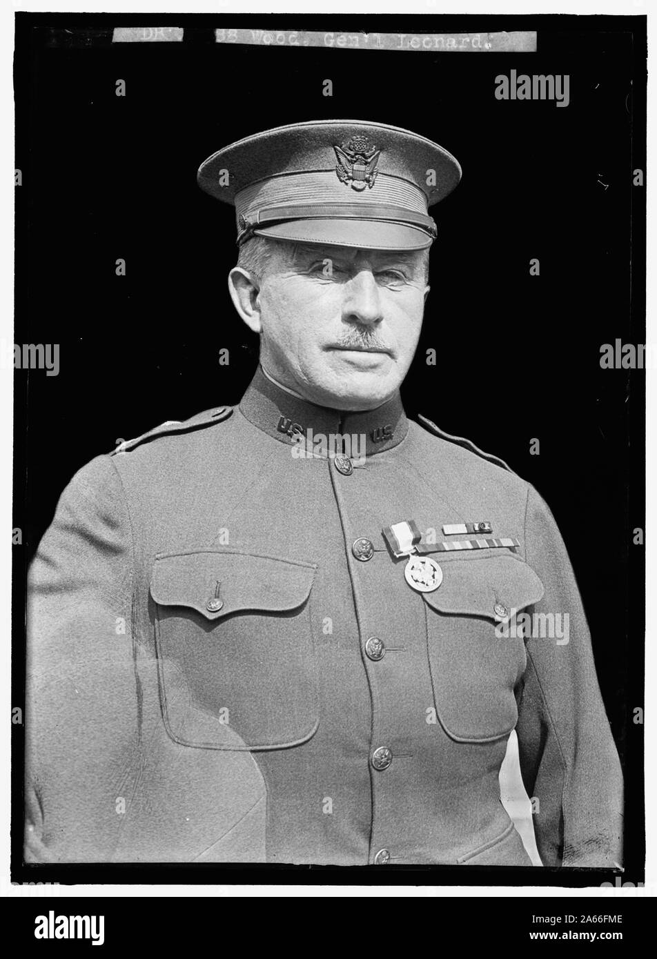 Leonard general hi-res stock photography and images - Alamy