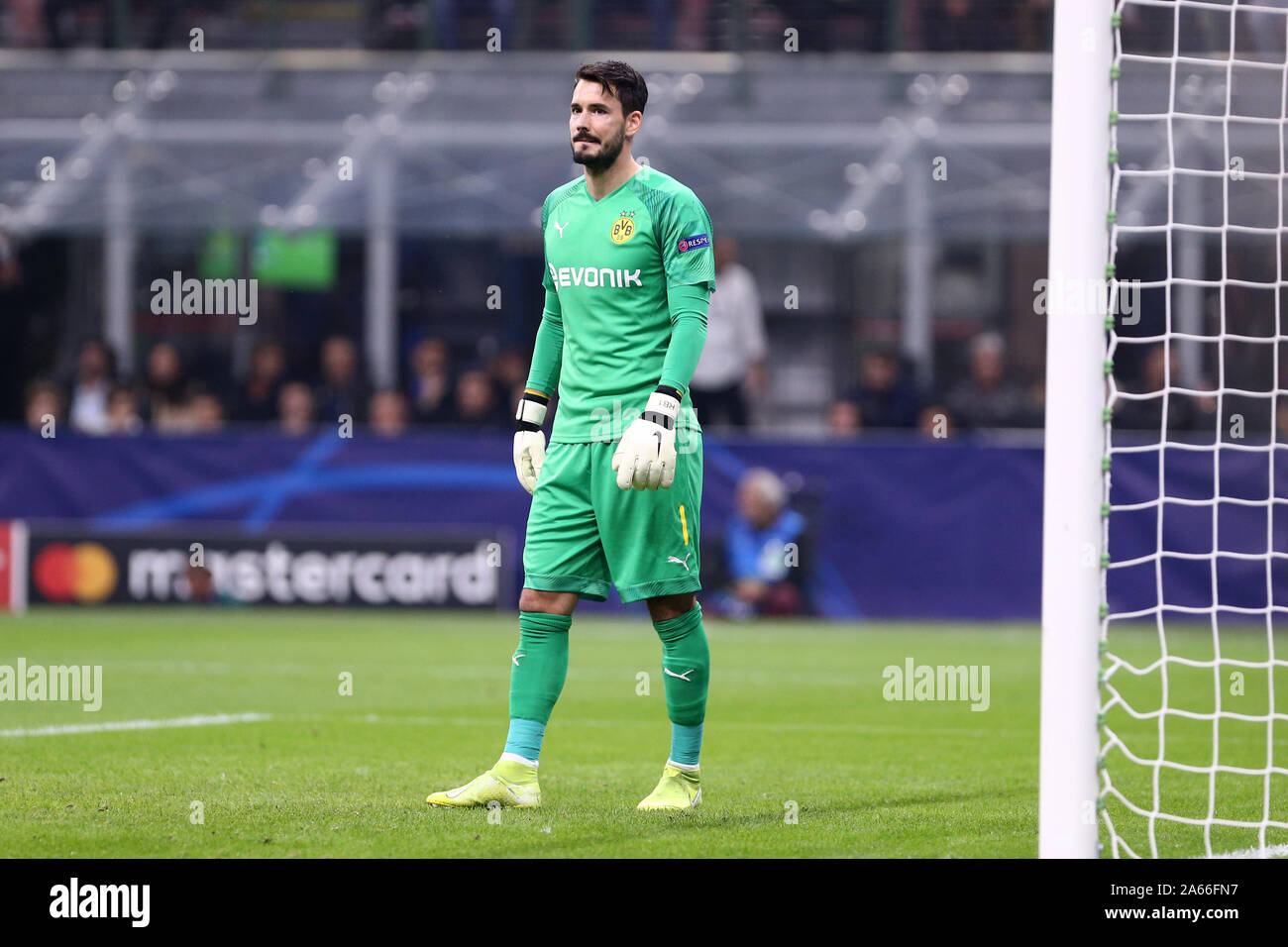 Burki hi-res stock photography and images - Alamy