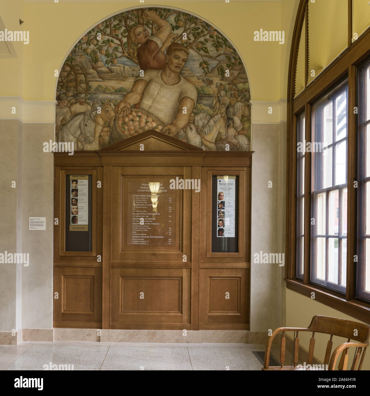 Wpa mural hi-res stock photography and images - Alamy
