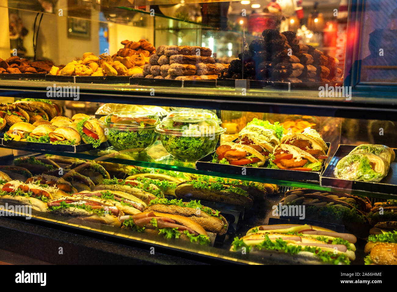 Advantages Of Display Fridges For Your Food Business, 41% OFF