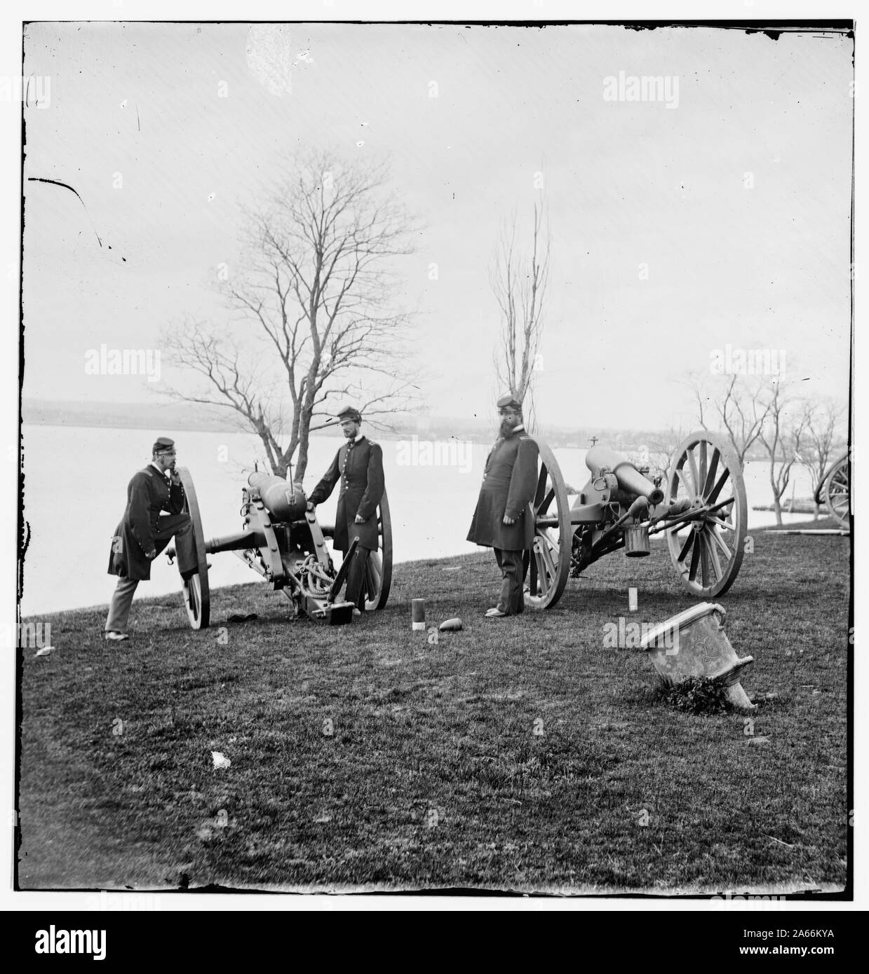 Arsenal guns hi-res stock photography and images - Alamy