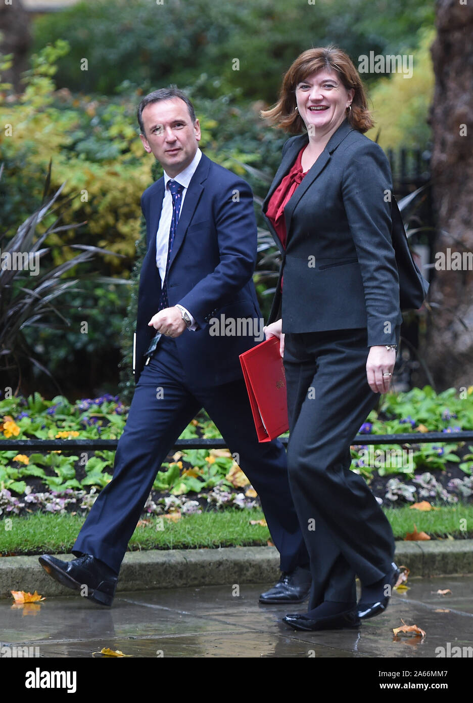 Welsh Secretary Alun Cairns and Digital, Culture, Media and Sport ...