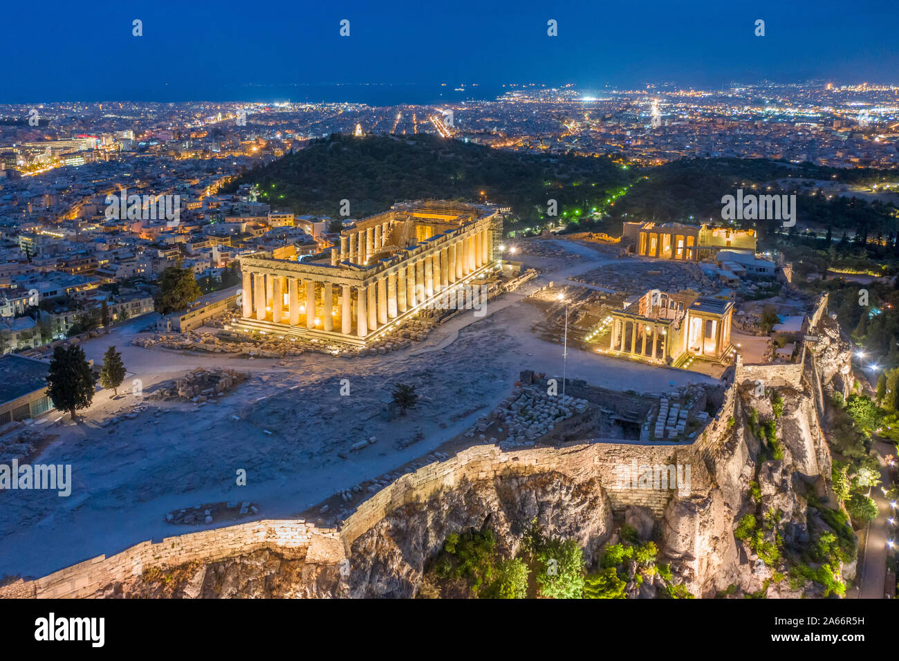 Aerial view of the parthenon hi-res stock photography and images - Alamy