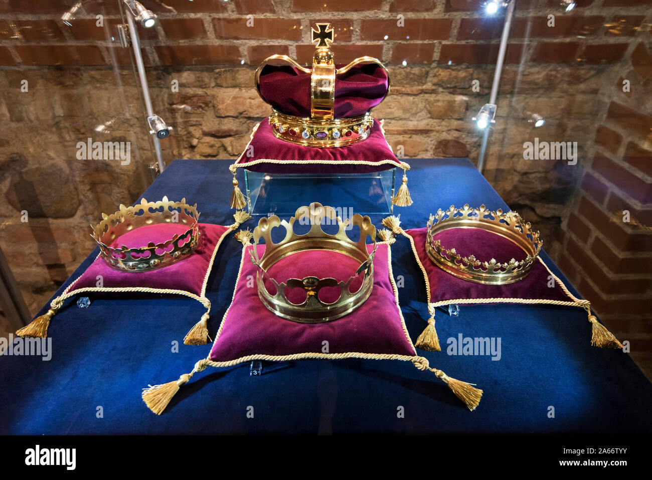 Crown jewels site hi-res stock photography and images - Alamy