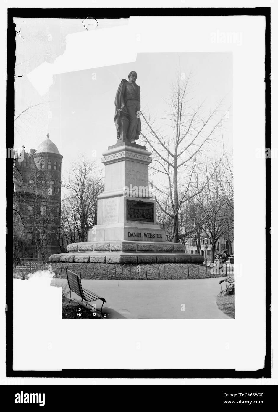 Webster statue hi-res stock photography and images - Alamy