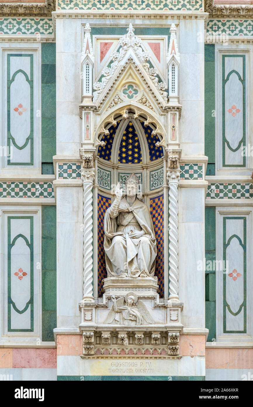 Gothic Revival faÃ§ade (detail) of Florence Cathedral (Duomo di Firenze ...