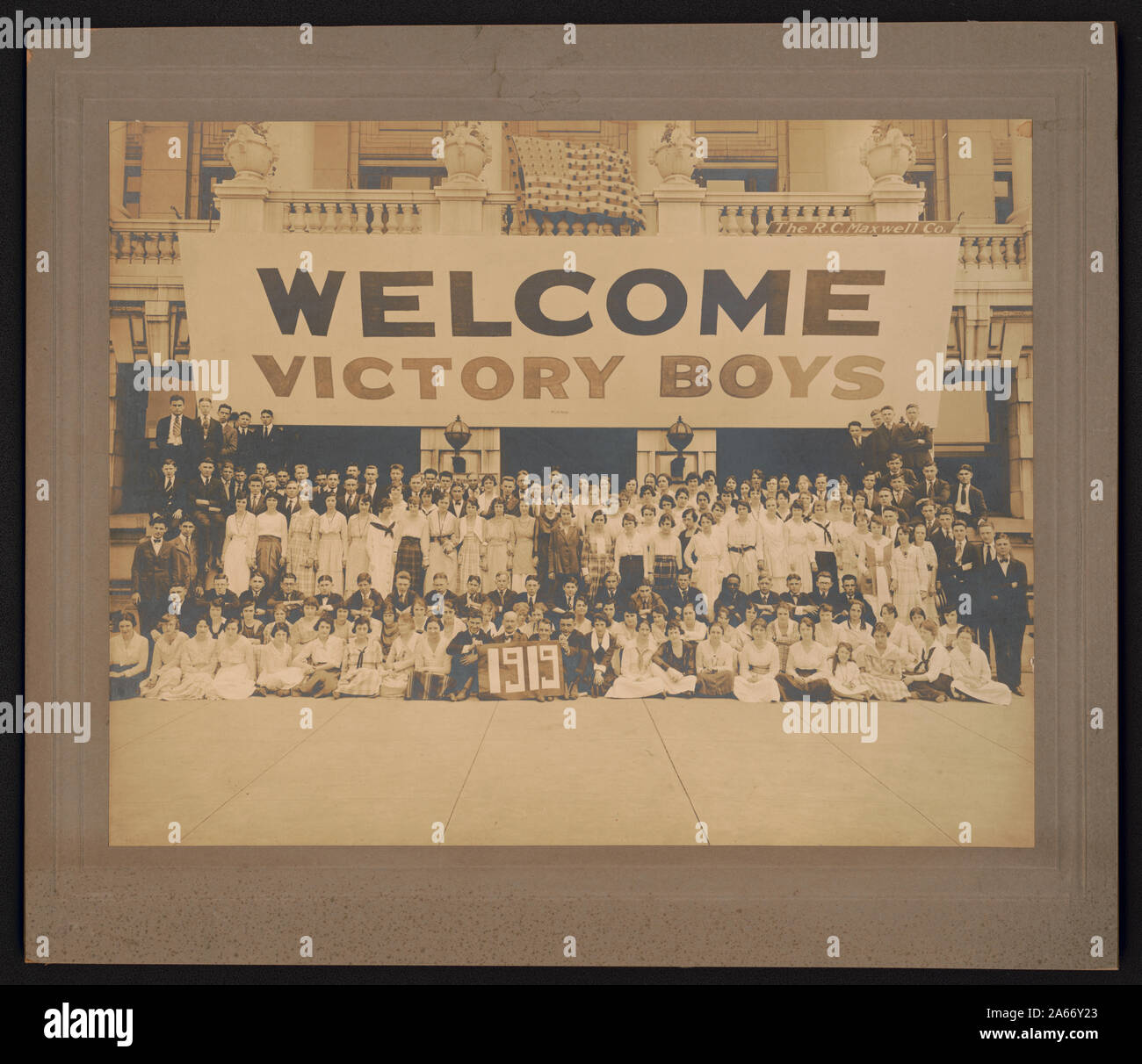 Victory homecoming hi-res stock photography and images - Alamy