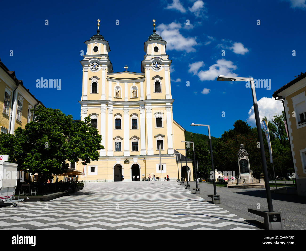 Mondsee Austria Church High Resolution Stock Photography and Images - Alamy