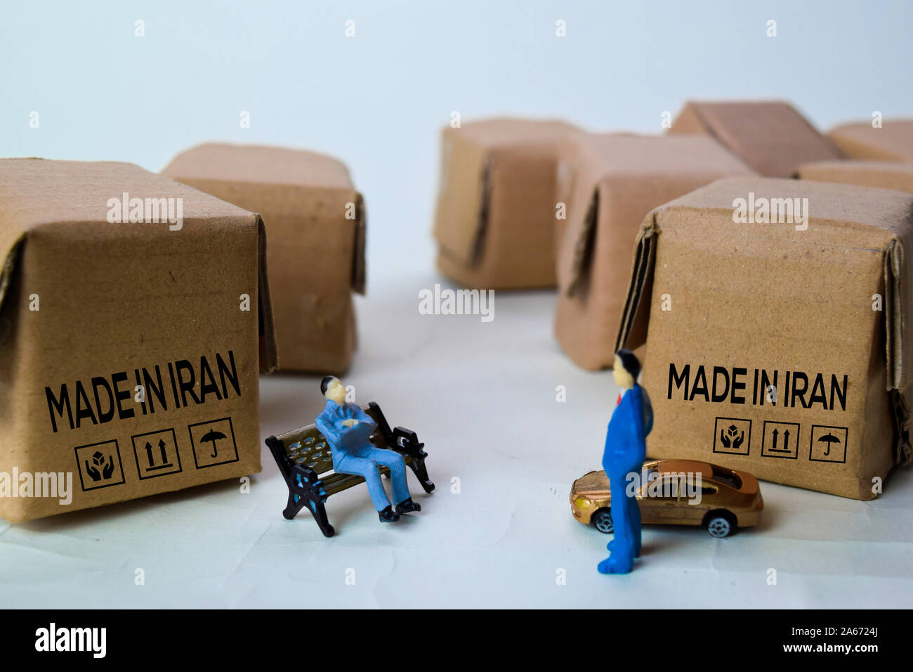 Persian miniature box hi-res stock photography and images - Alamy