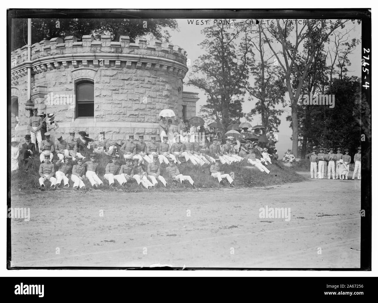 West point cadets hi-res stock photography and images - Alamy