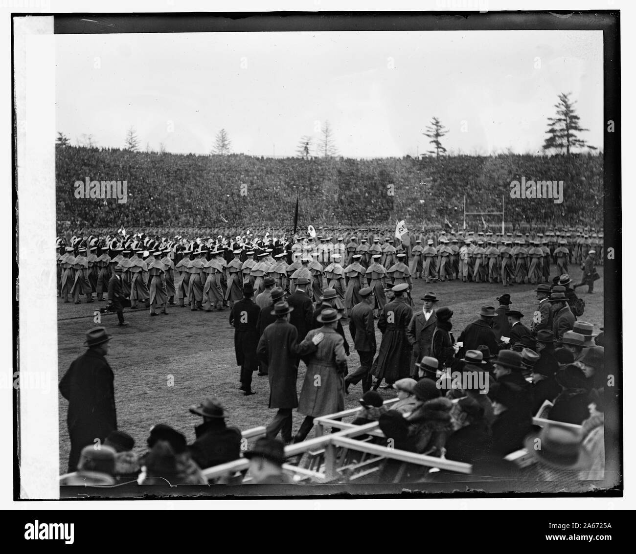 Navy point Black and White Stock Photos & Images - Alamy