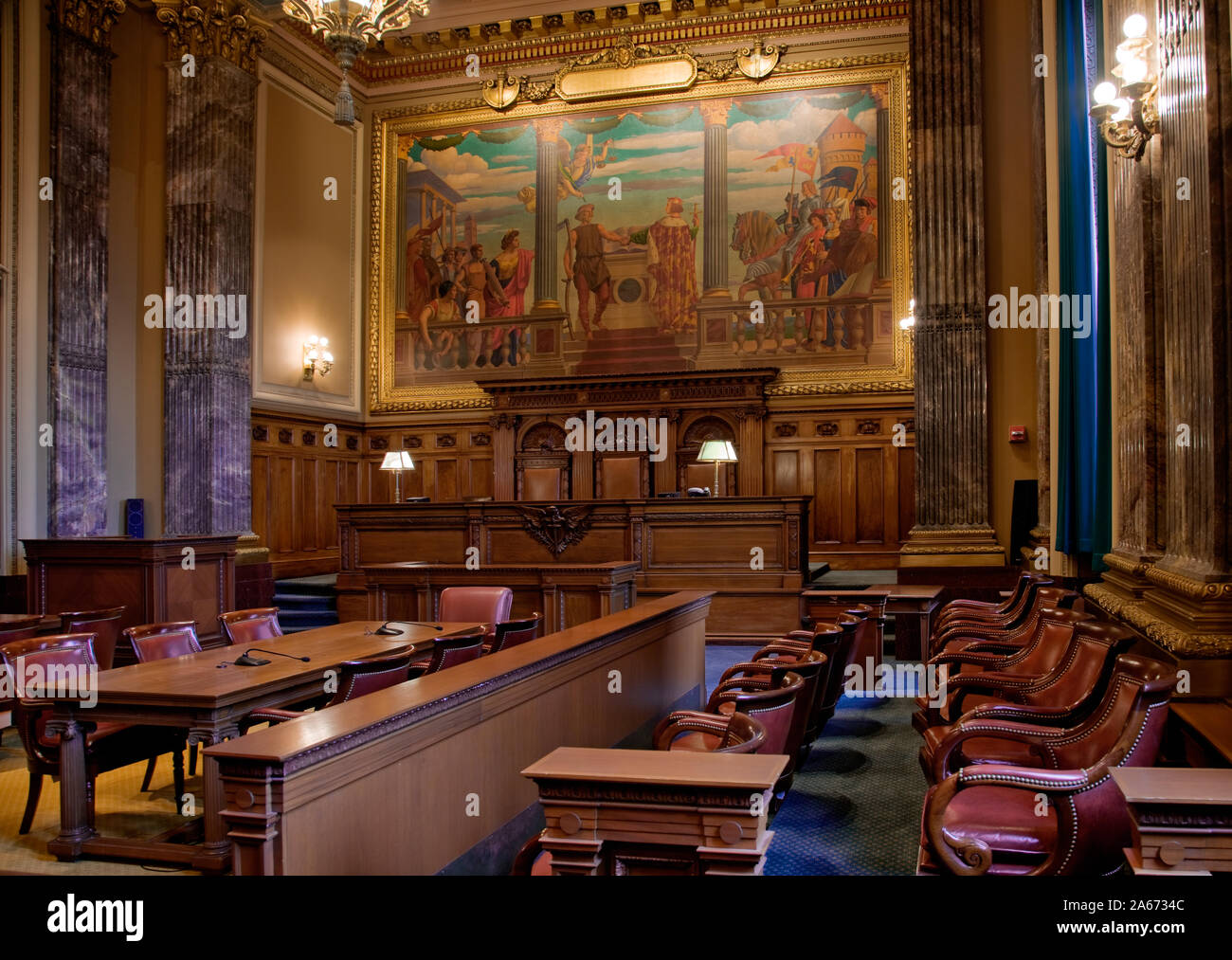 Courtroom jury box hi-res stock photography and images - Alamy