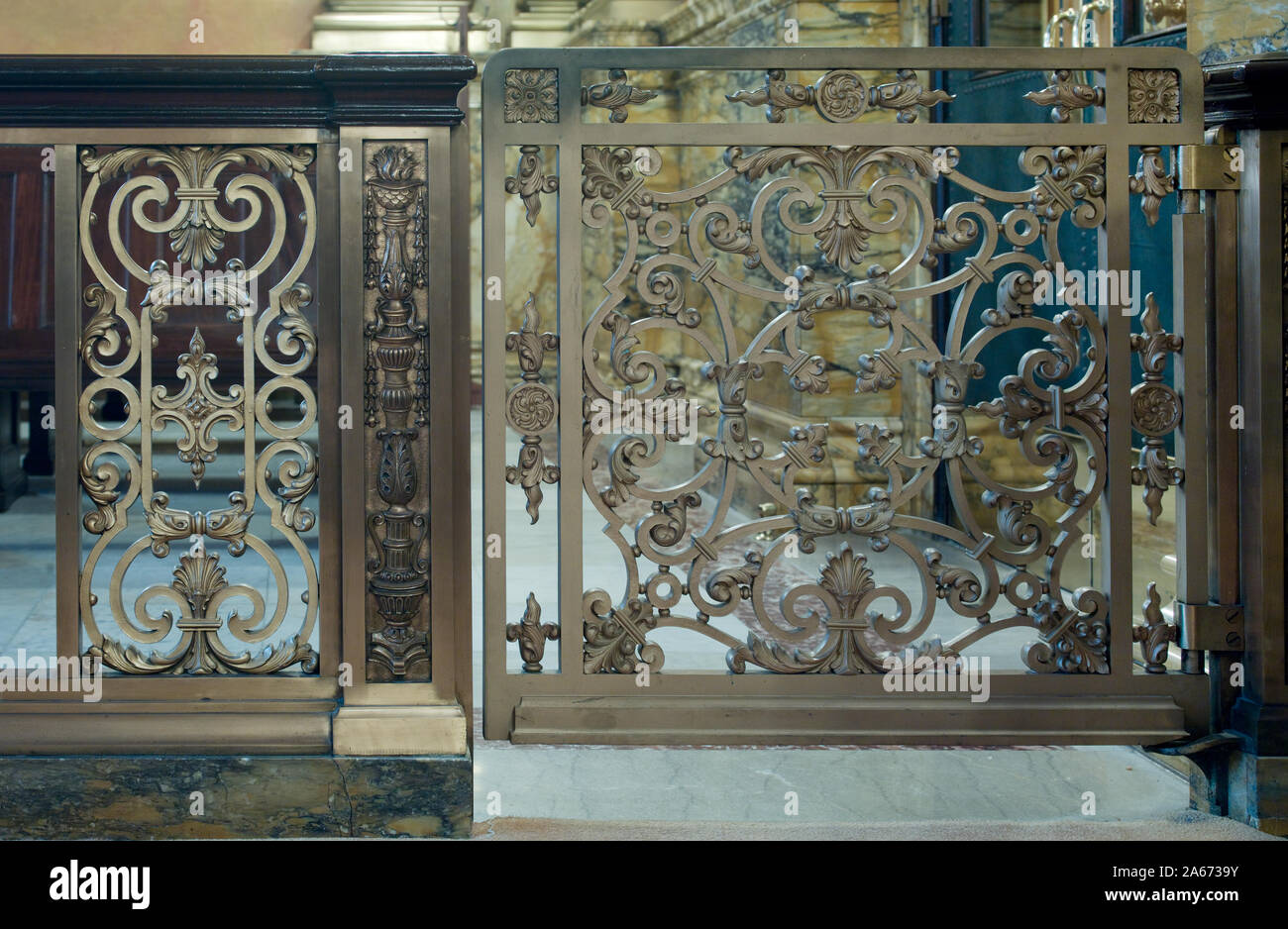 West courtroom, sector rail, Birch Bayh Federal Building, Indianapolis ...