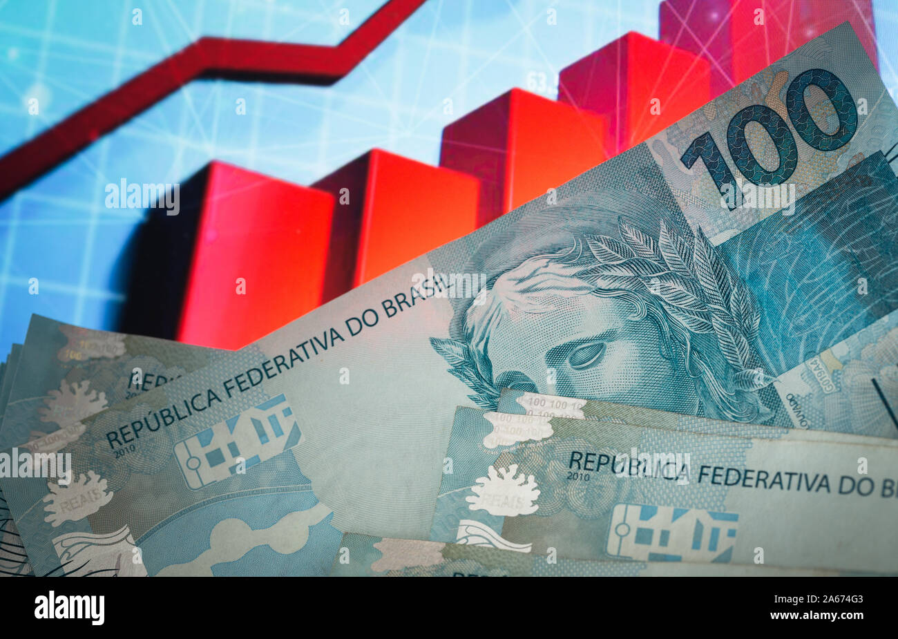 Brazilian money banknotes one hundred reais Stock Photo - Alamy
