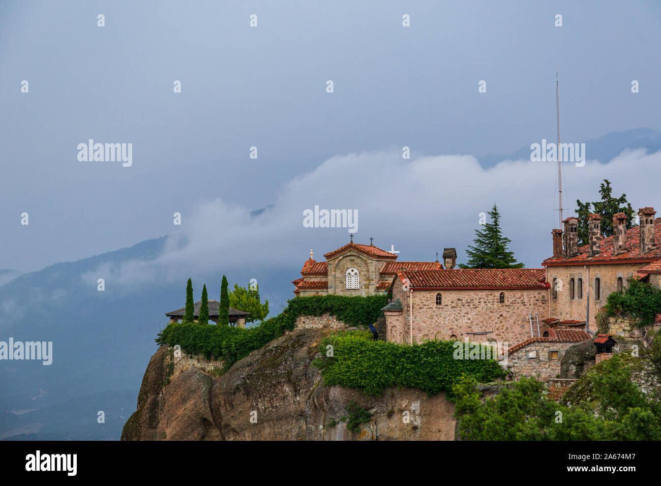 a magnificent daytime trip through the Kalambaka mountains to the ...