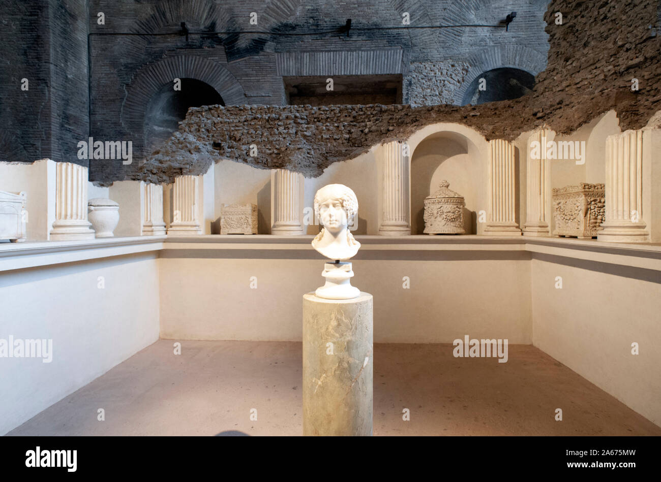 Inside the roman baths hi-res stock photography and images - Alamy