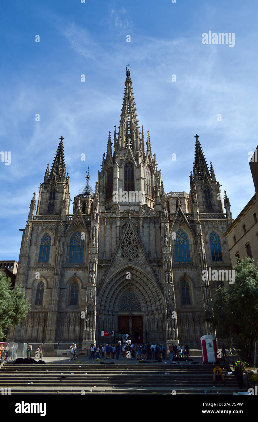 The front facade of Barcelona Cathedral in Spain Stock Photo - Alamy