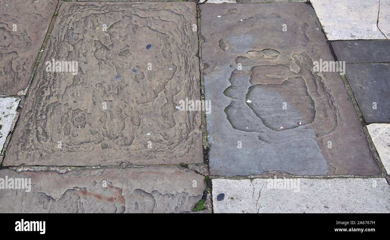 Highly detaled close up view on cobblestone textues with perspective in ...