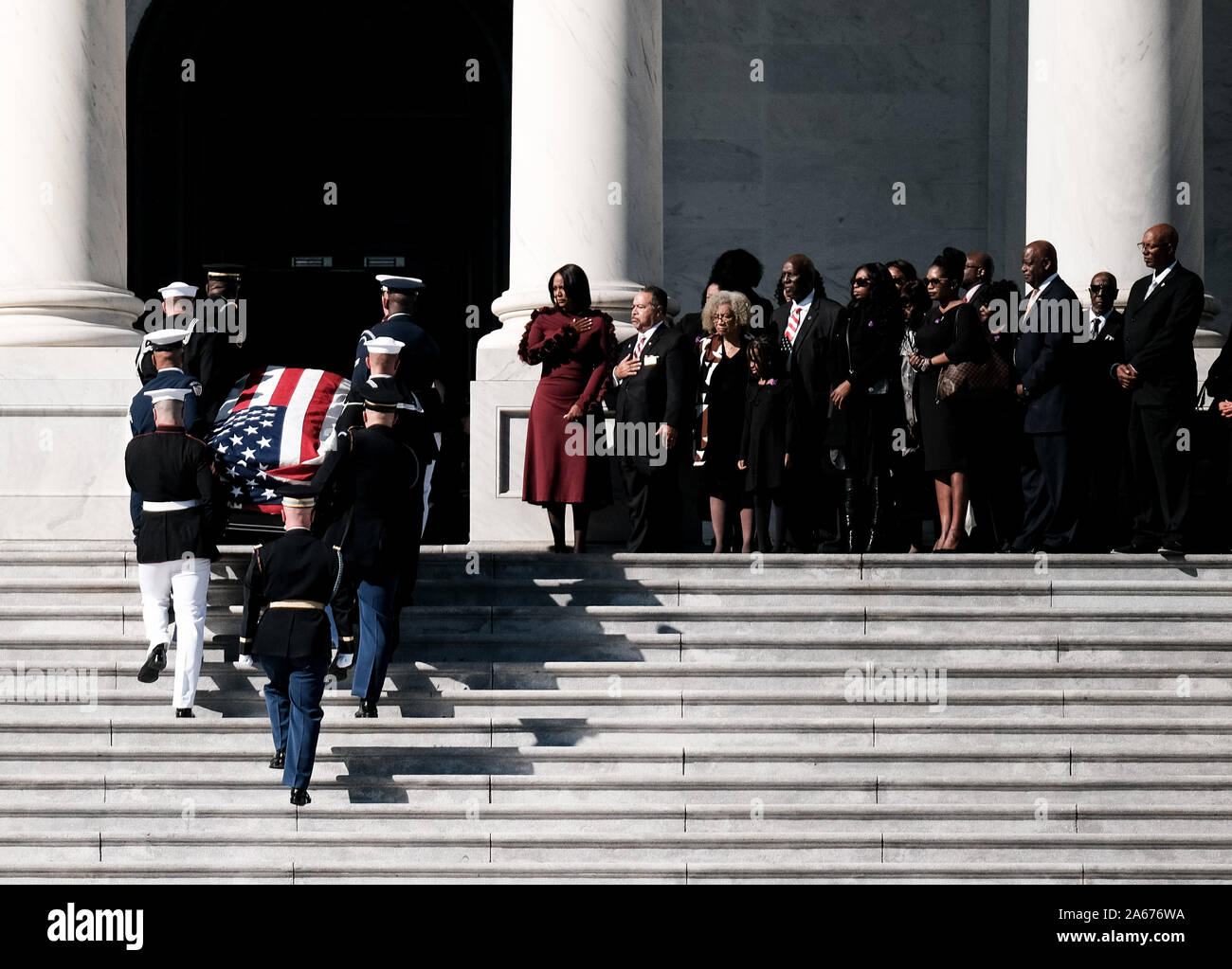 Washington, DC, USA. 24th Oct, 2019. The flag-draped casket of the late ...