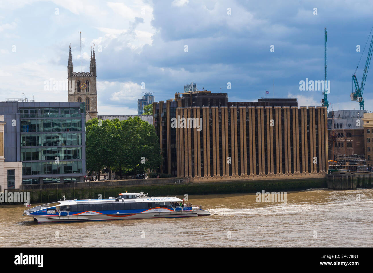River Thames with London Cityscape , in London, United Kingdom Stock ...