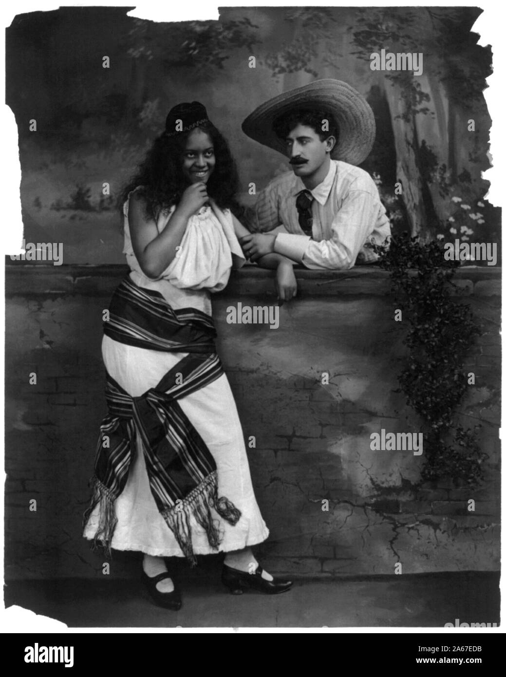 White woman african american Black and White Stock Photos & Images - Alamy