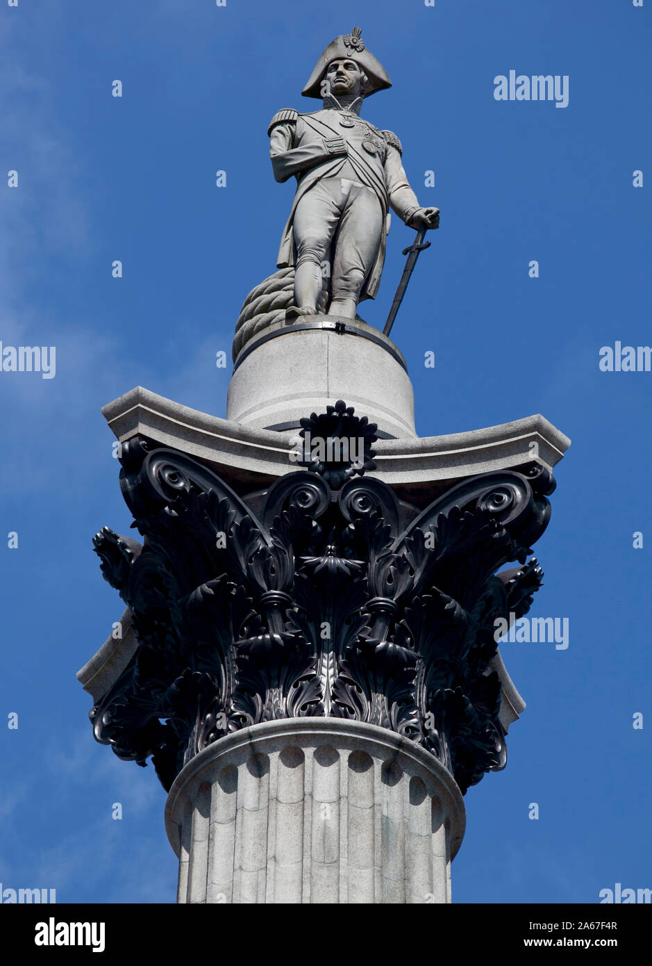 Lord nelsons statue hi-res stock photography and images - Alamy