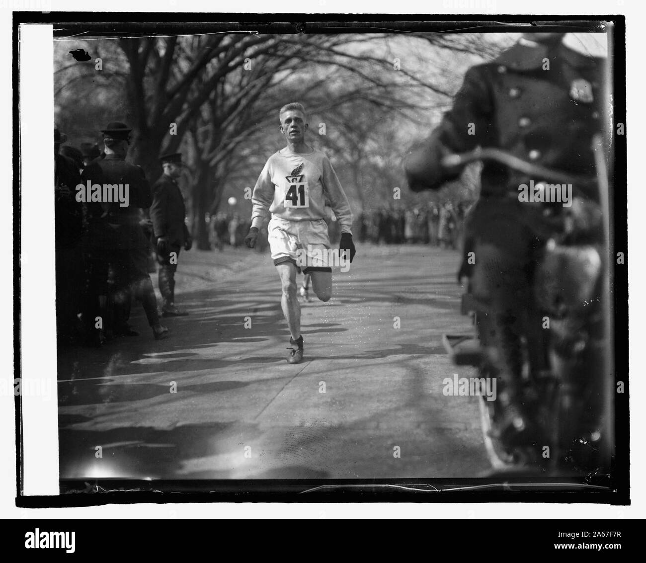 Winning by a mile Black and White Stock Photos & Images - Alamy