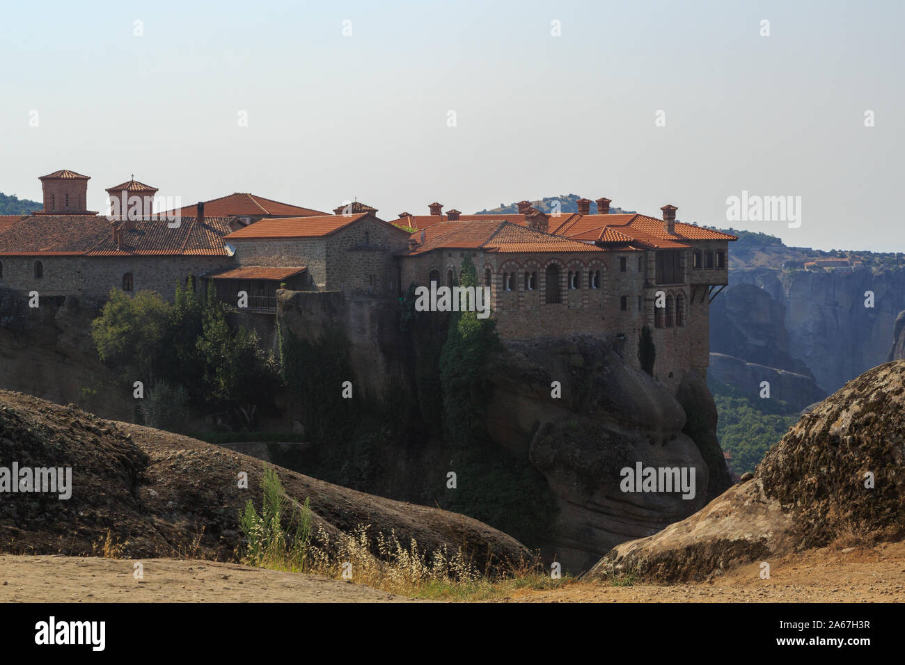 a magnificent daytime trip through the Kalambaka mountains to the ...