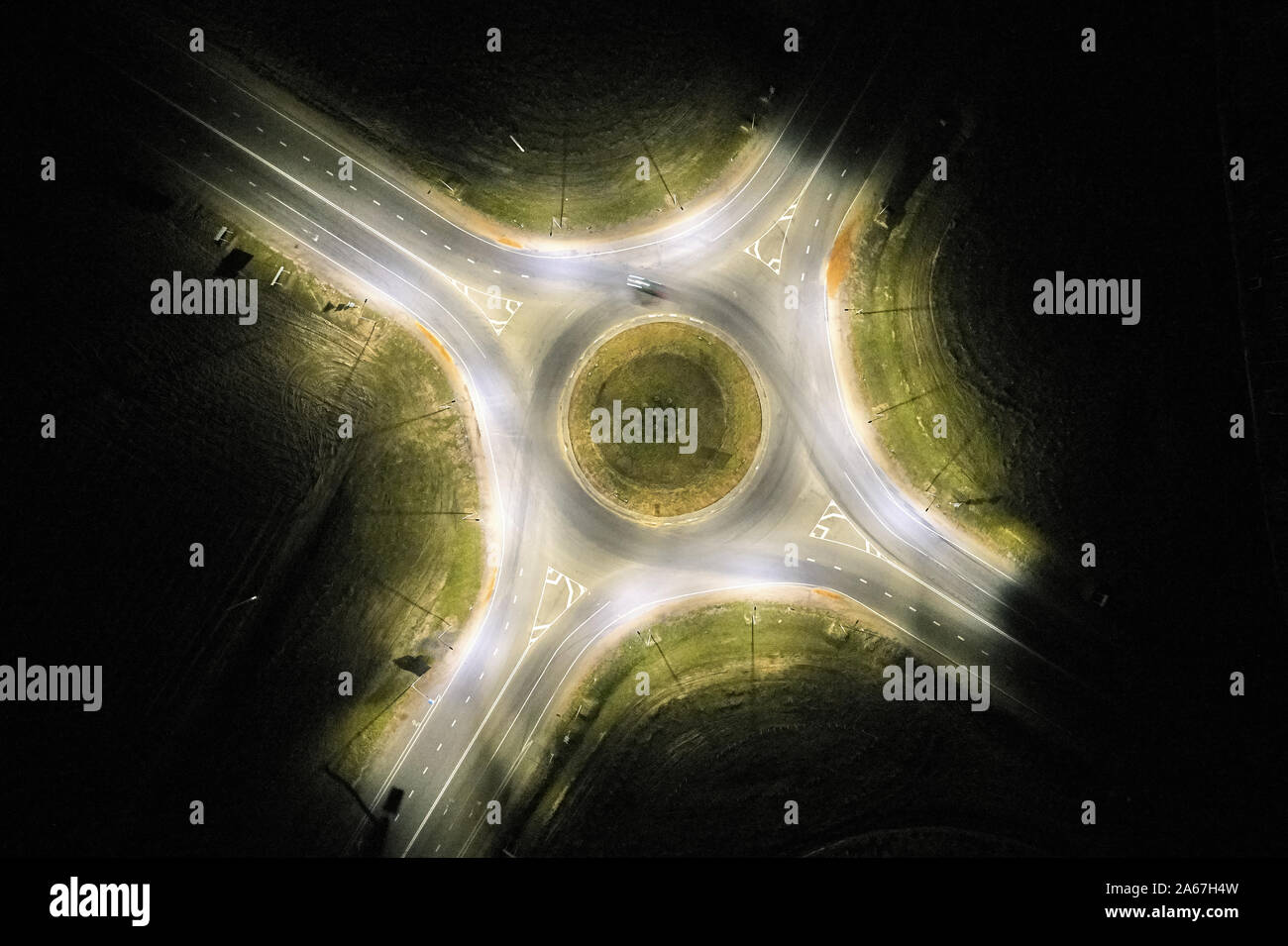 Aerial view of roundabout hi-res stock photography and images - Alamy