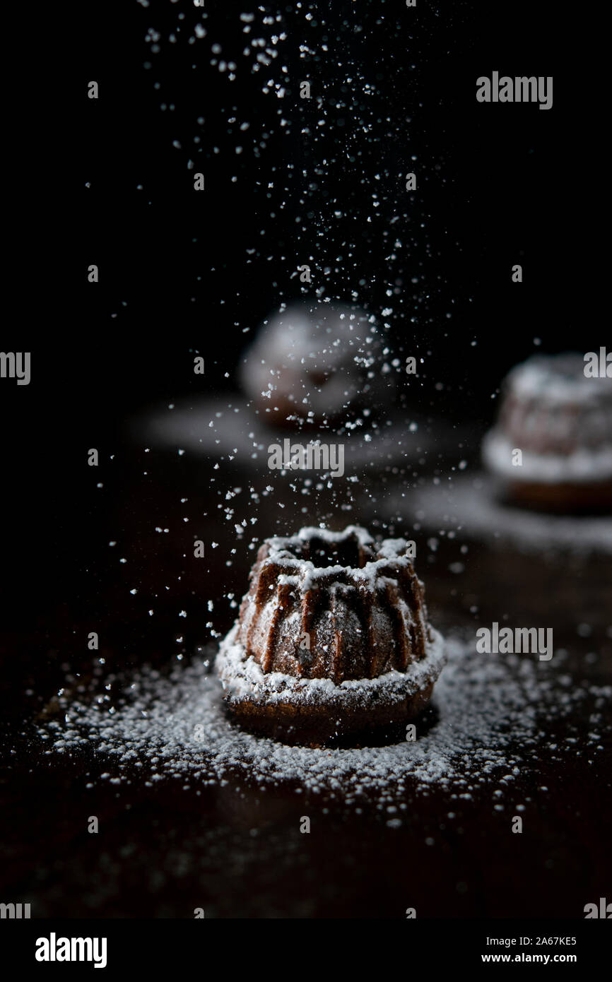 Cake mini hi-res stock photography and images - Alamy