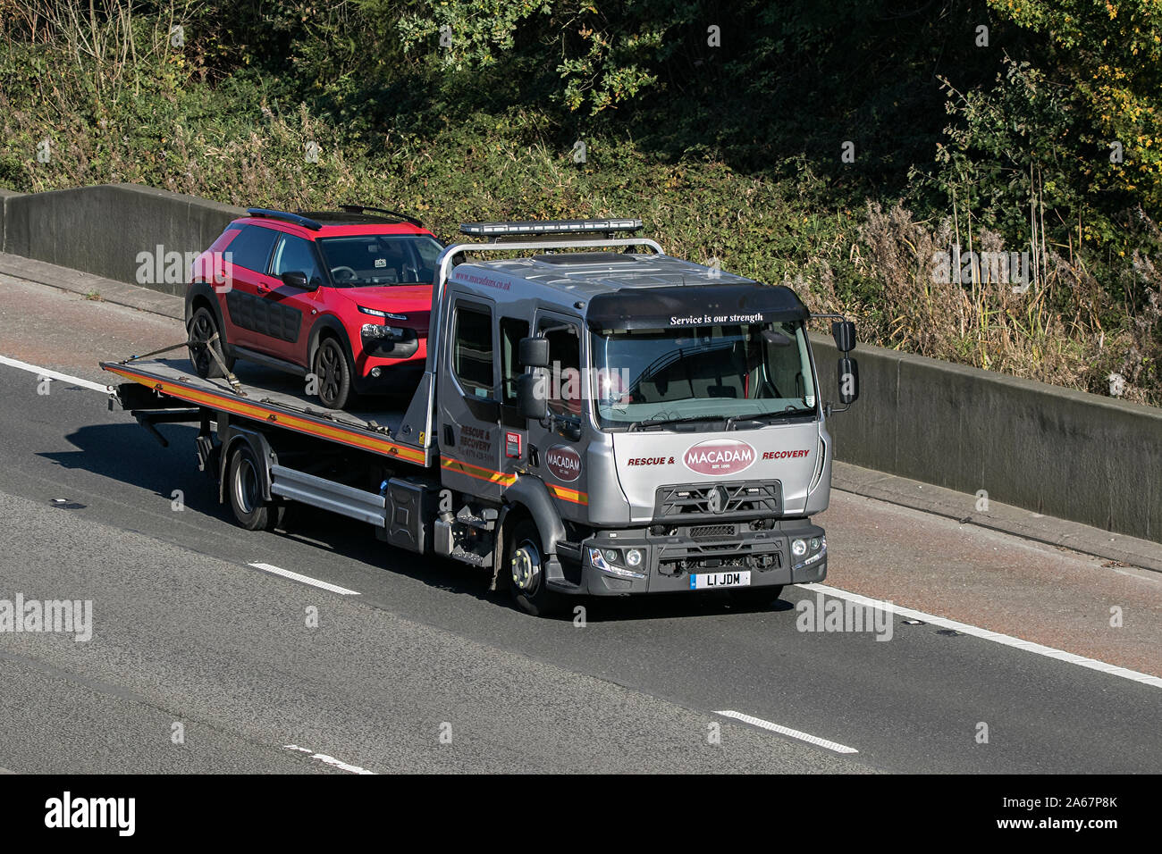 Recovery Truck On Motorway High Resolution Stock Photography and Images ...