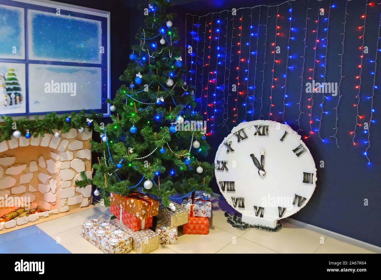 Vintage toys under christmas tree hi-res stock photography and images ...