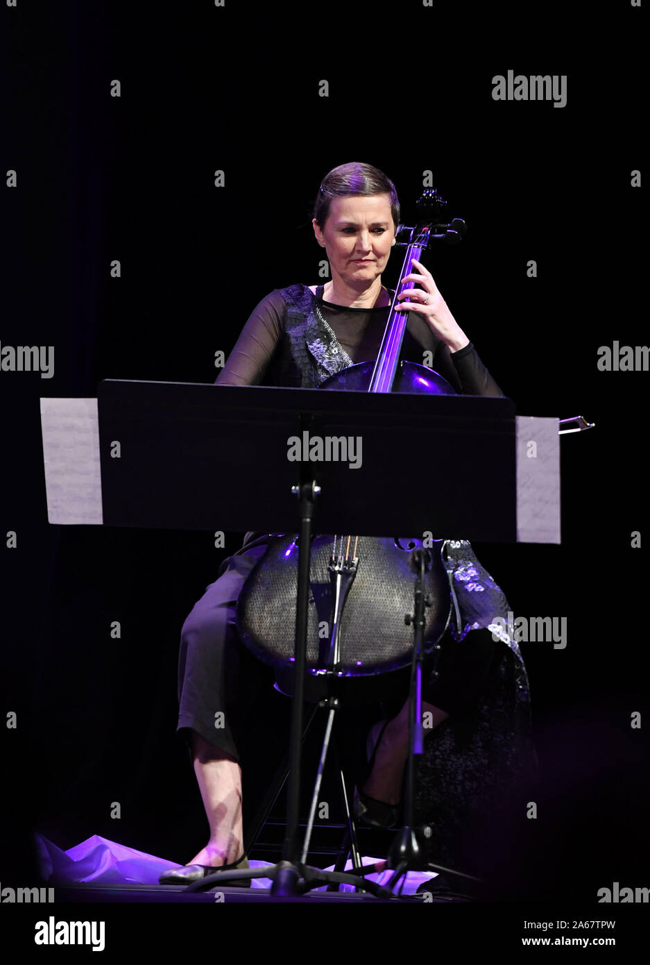 Stephanie winters hi-res stock photography and images - Alamy