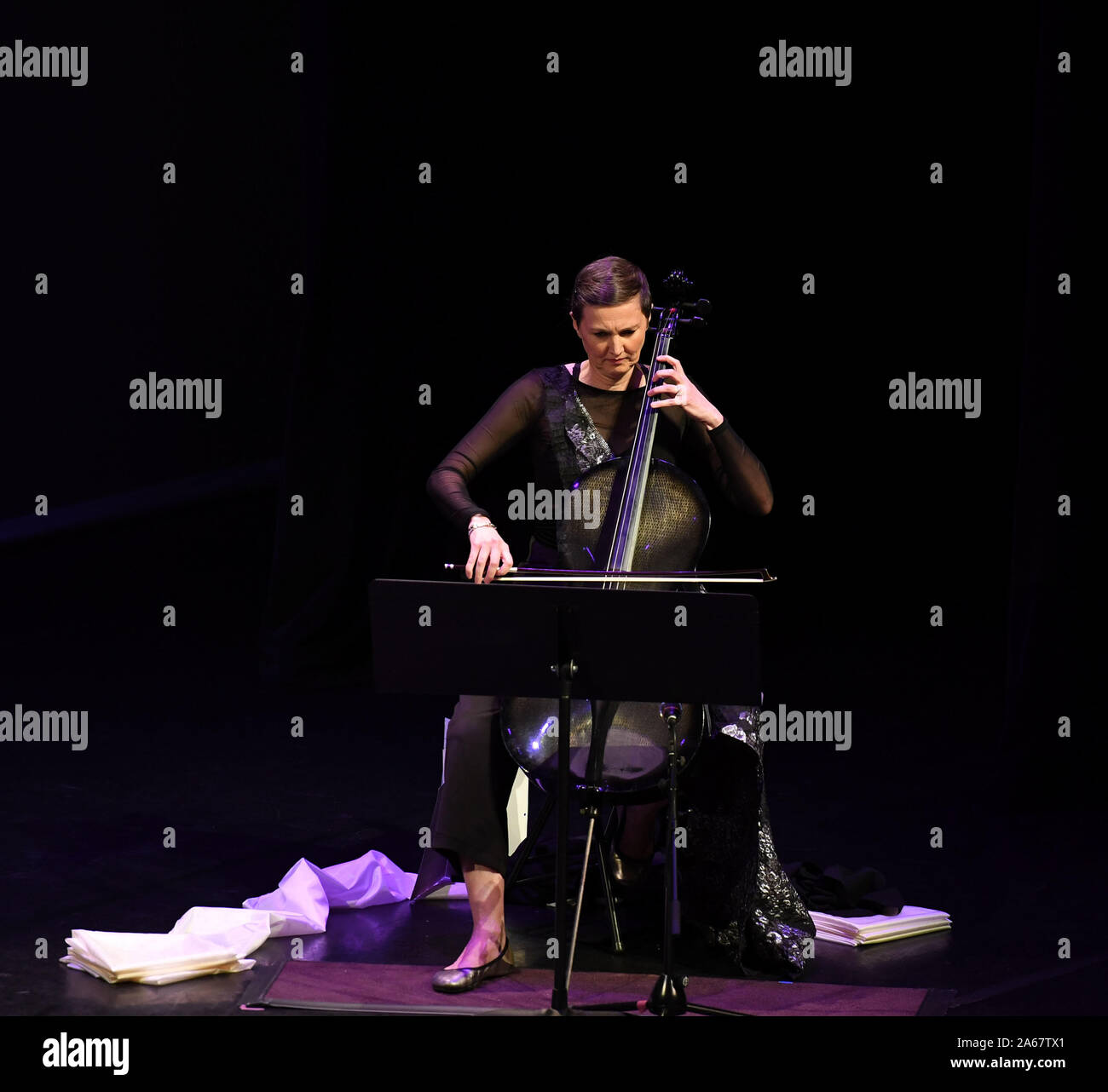 Stephanie winters hi-res stock photography and images - Alamy