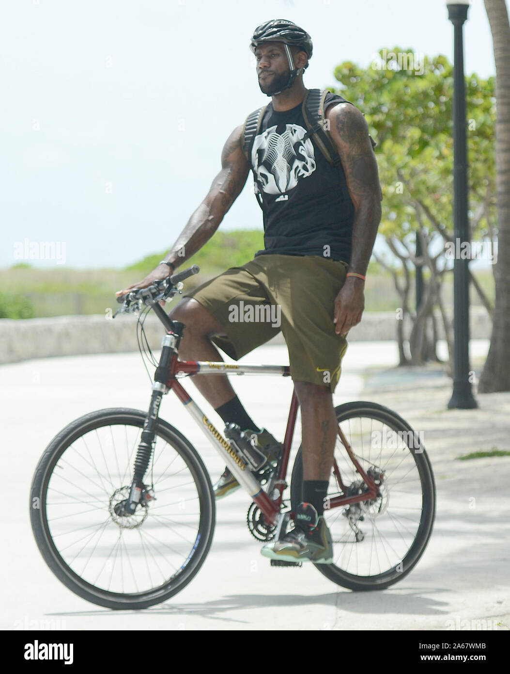 MIAMI BEACH, FL - AUGUST 16: LeBron James showed up on location in ...