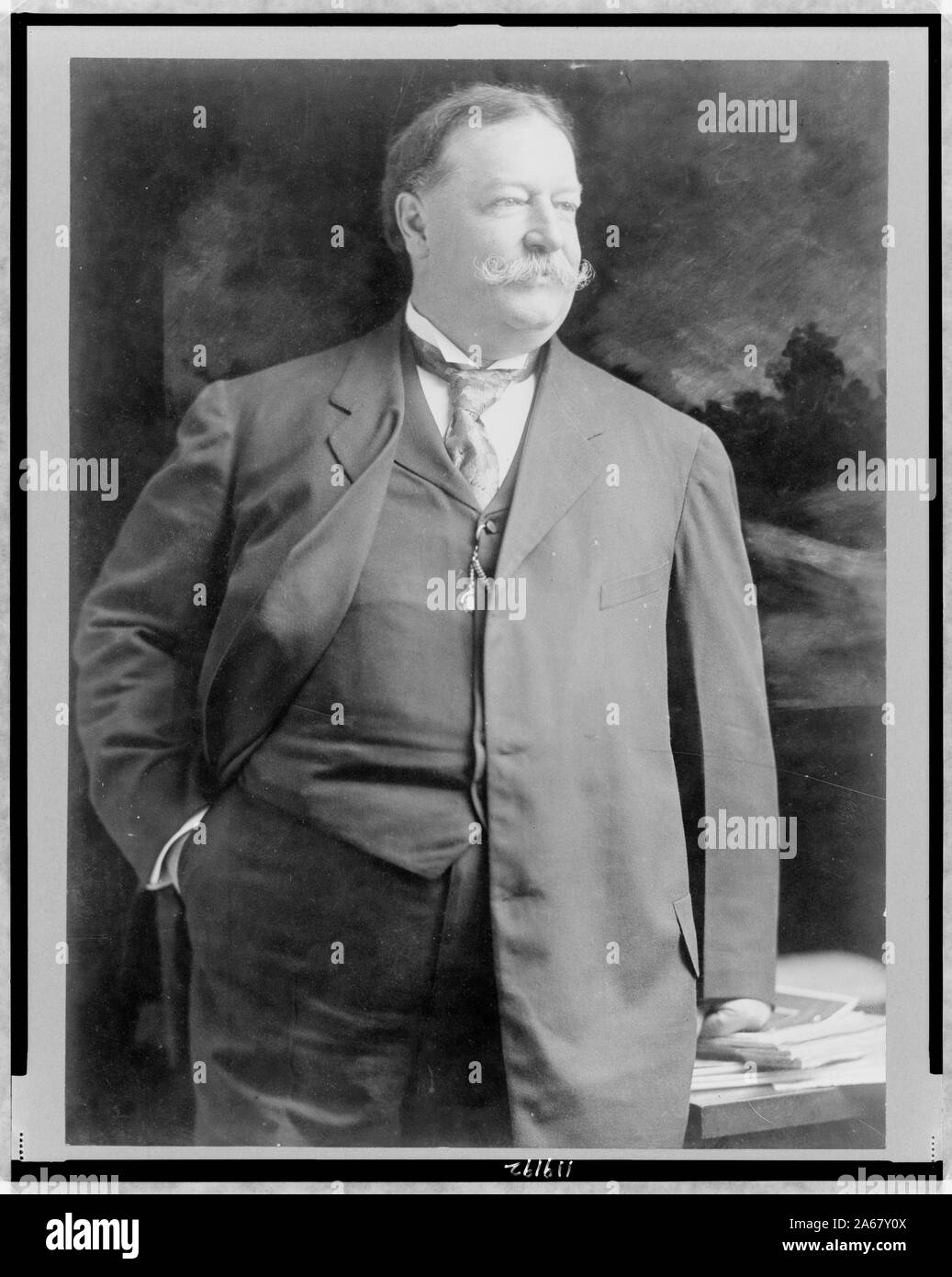 William Howard Taft, half-length portrait, standing, facing right Stock ...