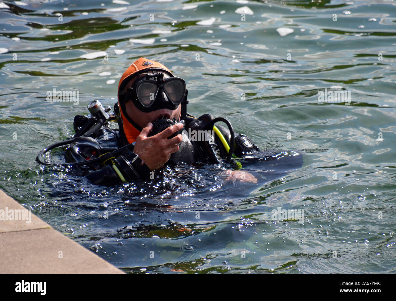 Stoney cove england diving hi-res stock photography and images - Alamy