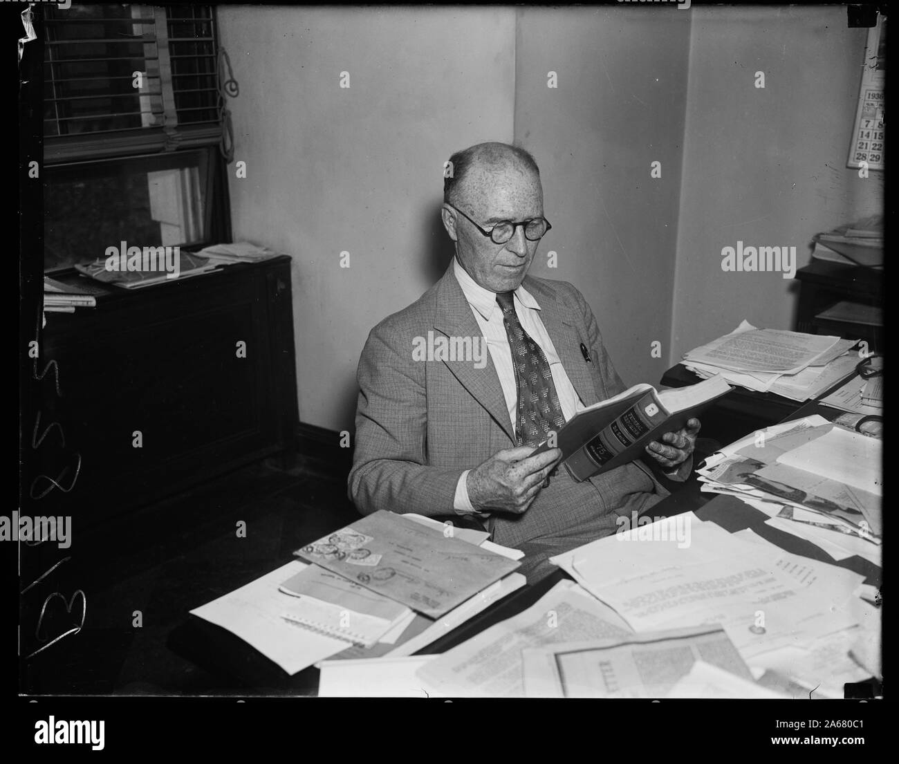 William Lemke at desk Stock Photo - Alamy