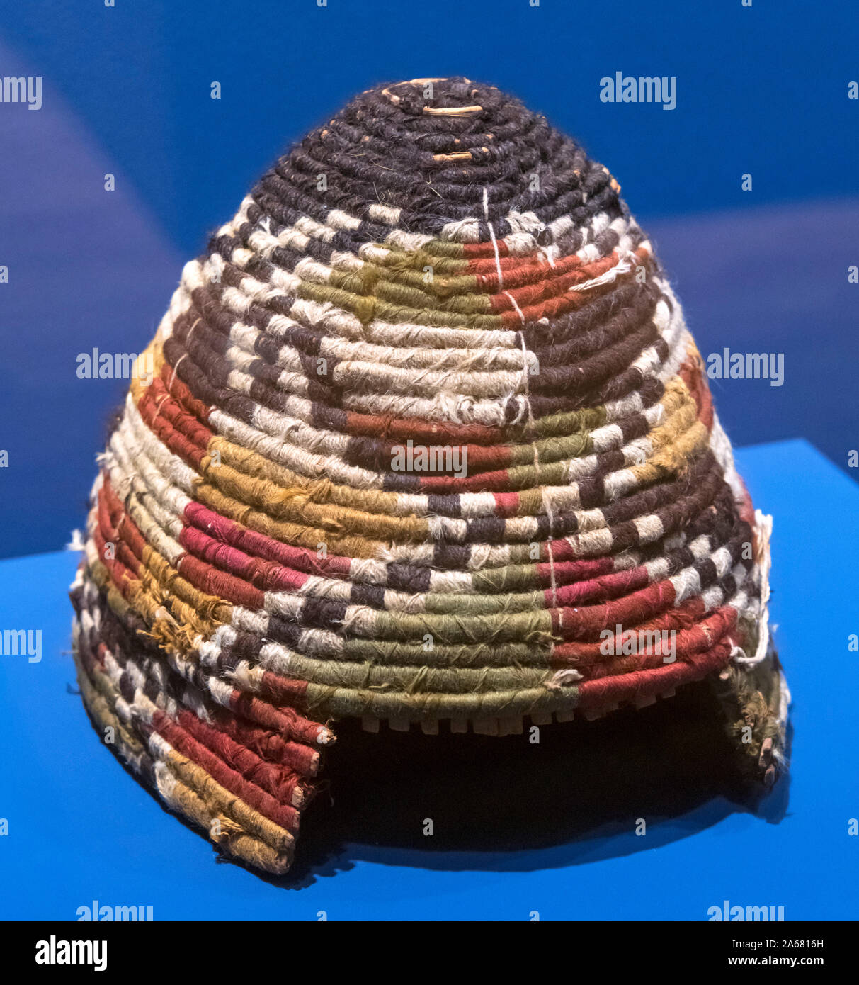 Conical hat from the Incan period, 1400 AD to 1532 AD, Lima Art Museum ...