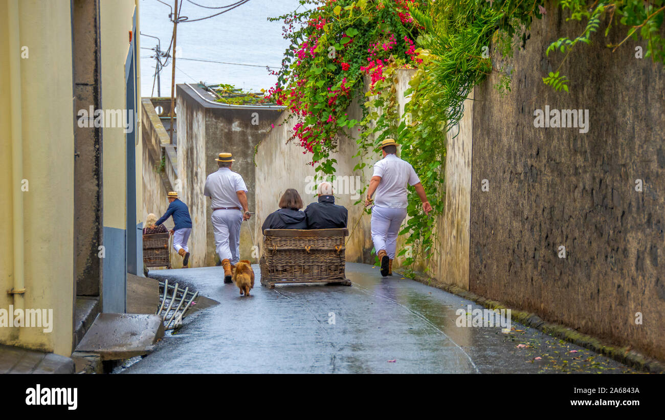 Monte toboggan madeira sledges hi-res stock photography and images - Alamy