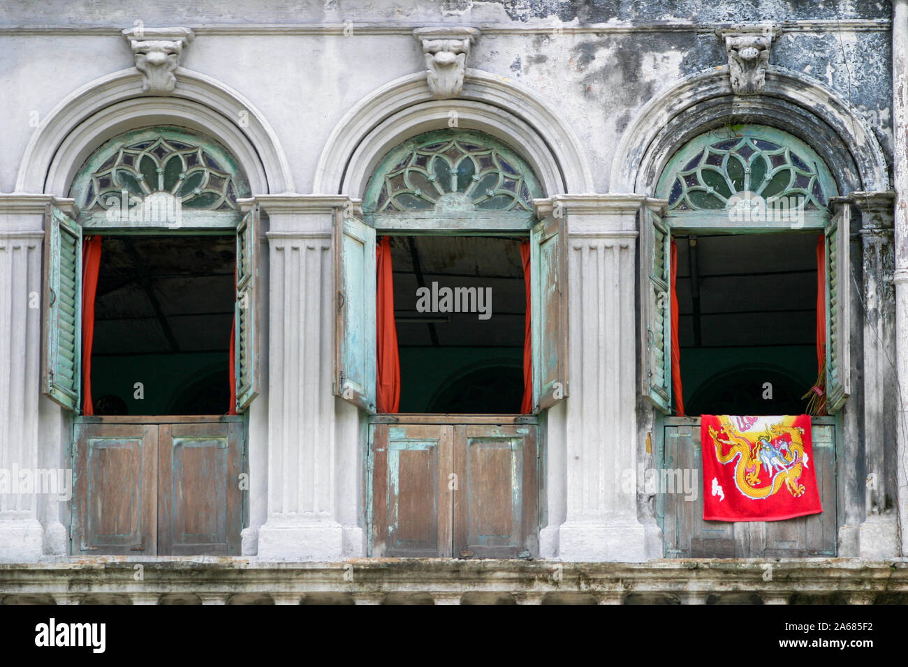 windows in myanmar Stock Photo - Alamy