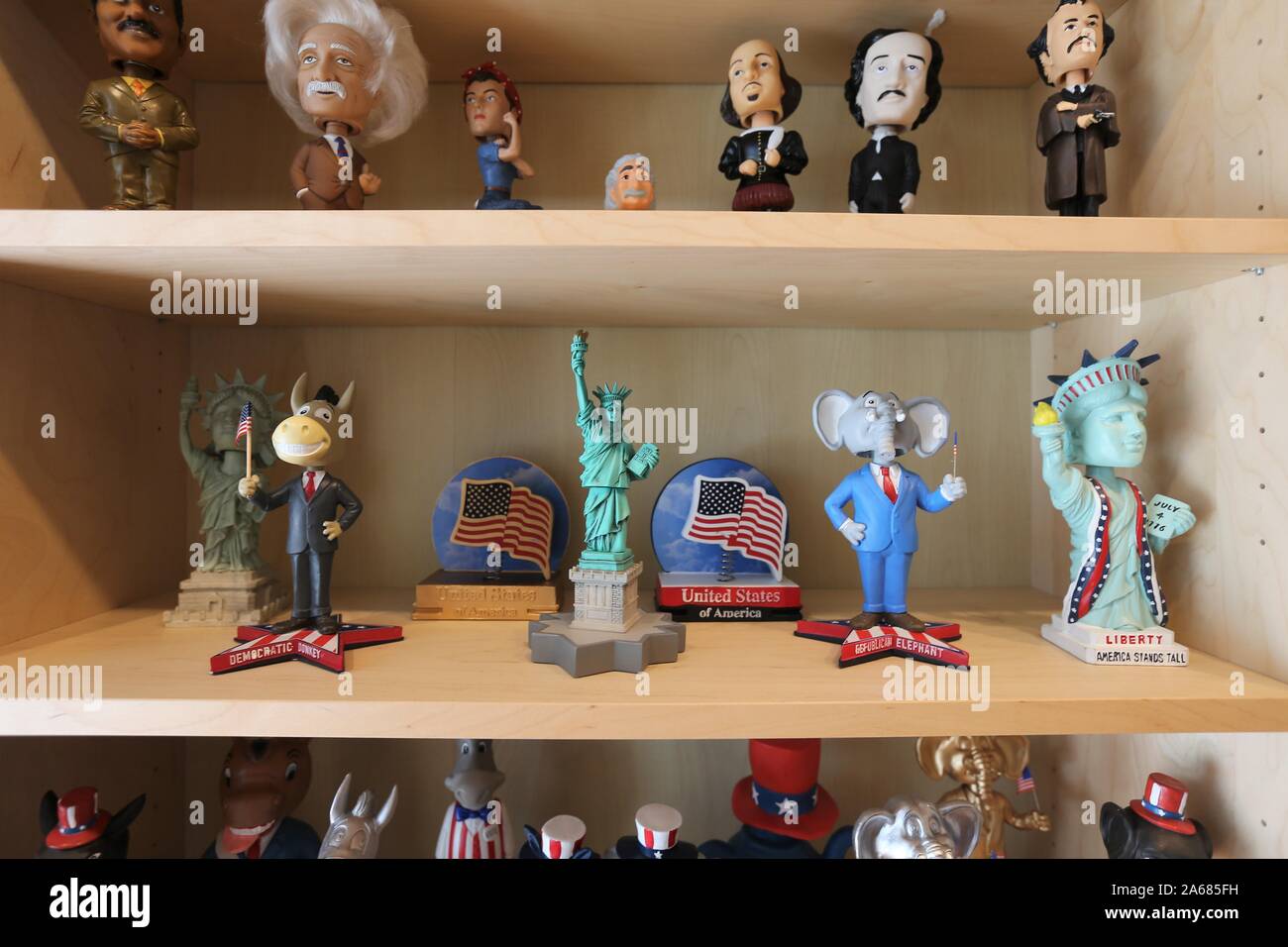 Bobbleheads High Resolution Stock Photography and Images - Alamy