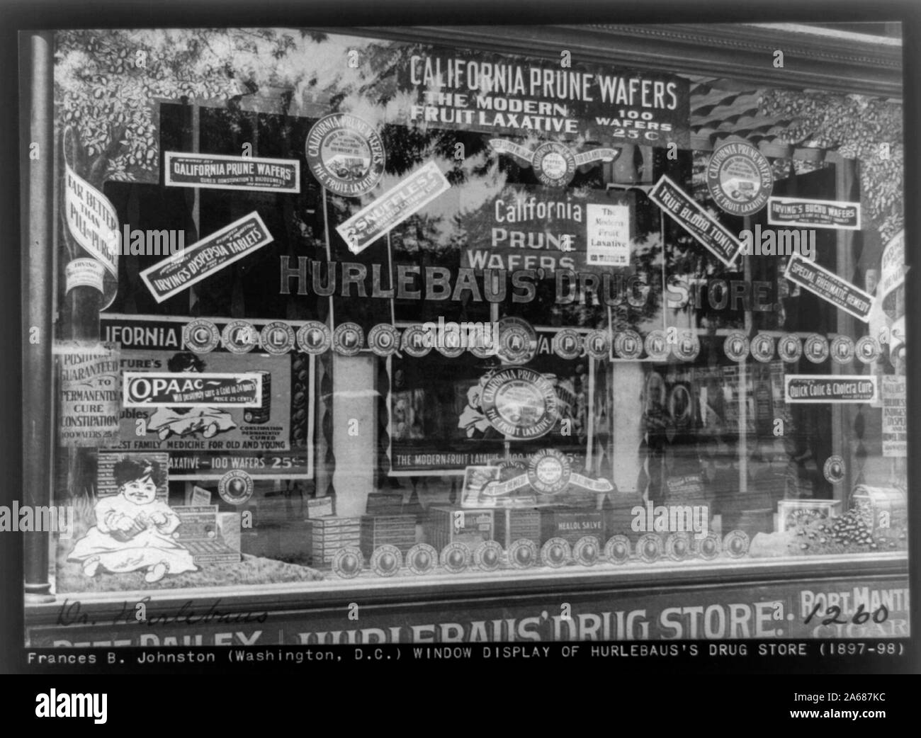 Victorian drug store hi-res stock photography and images - Alamy