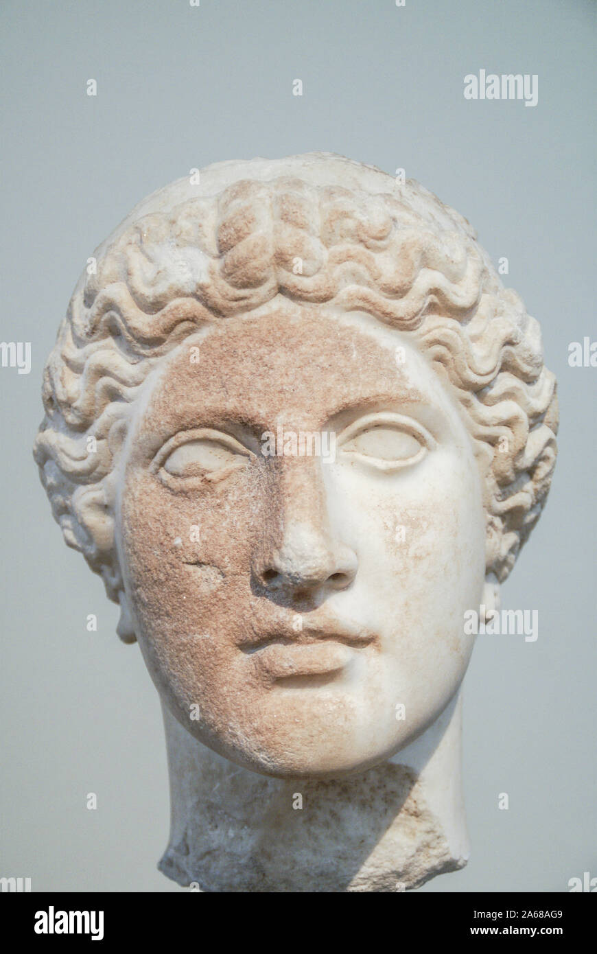 Head of juno hi-res stock photography and images - Alamy