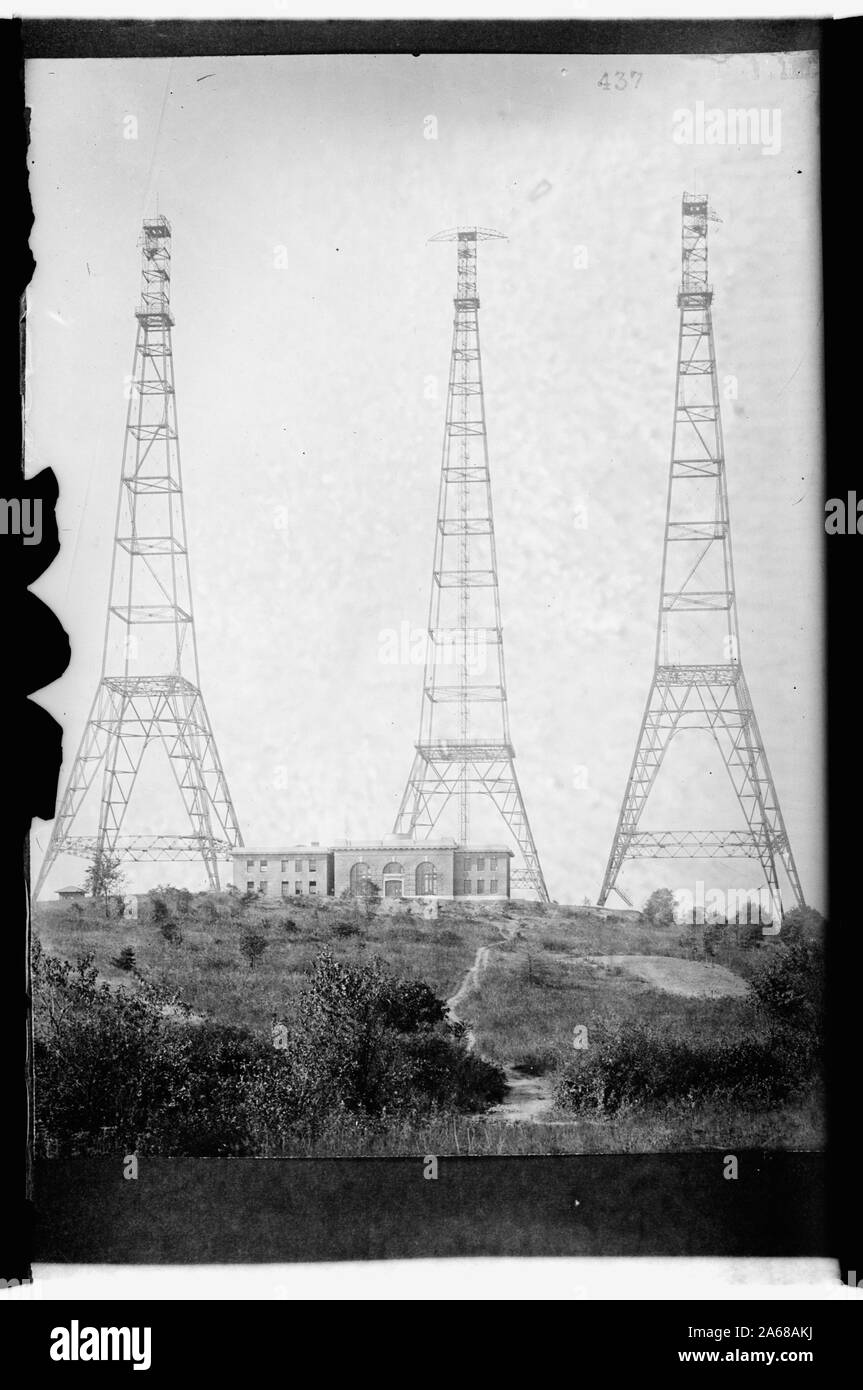 Modern wireless communication systems Black and White Stock Photos ...