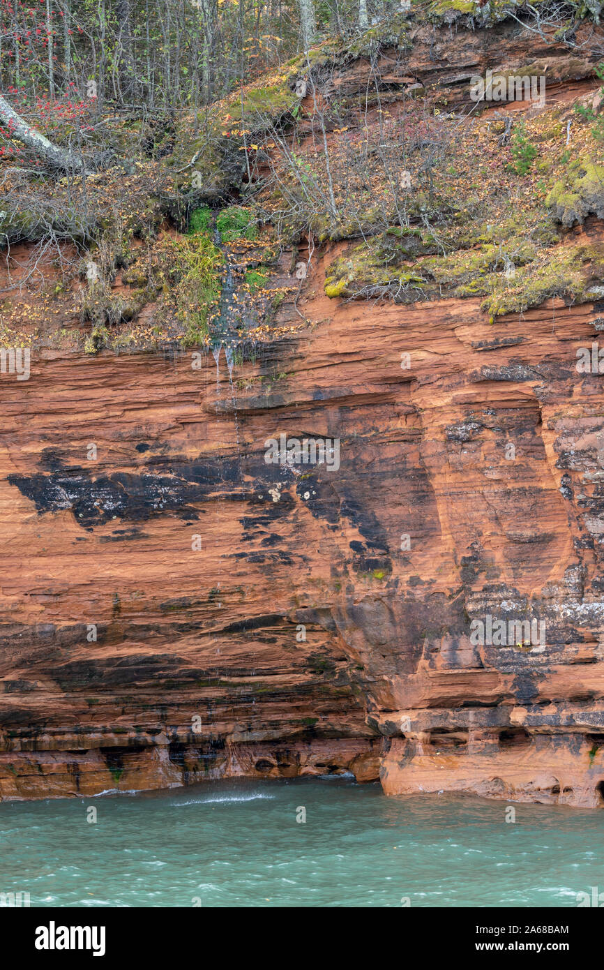 Apostle Islands Sea Caves in Wisconsin on Lake Superior in the fall ...