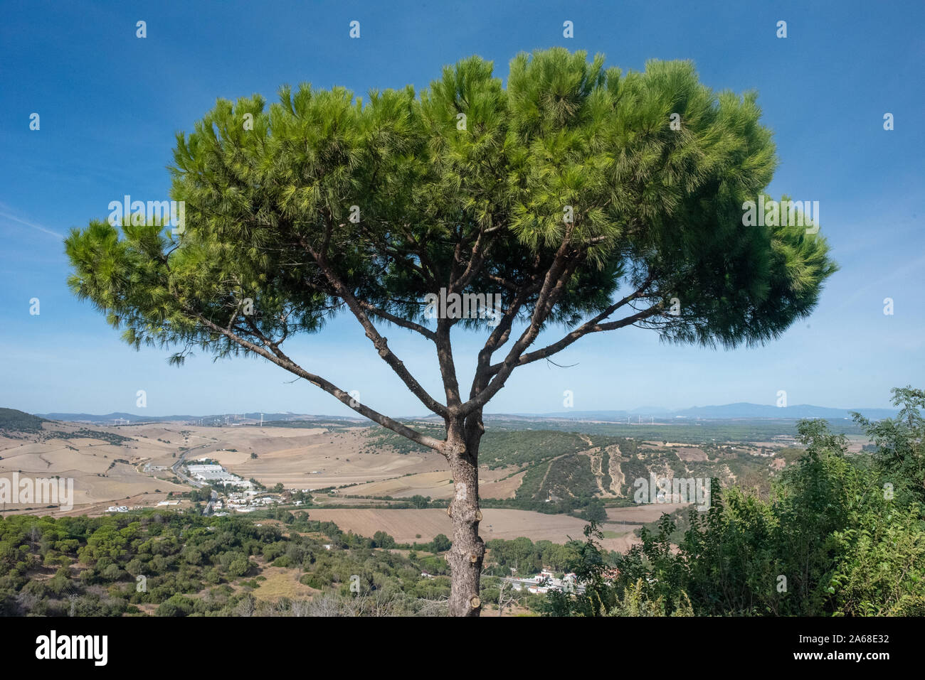 Beautiful towns of spain hi-res stock photography and images - Alamy