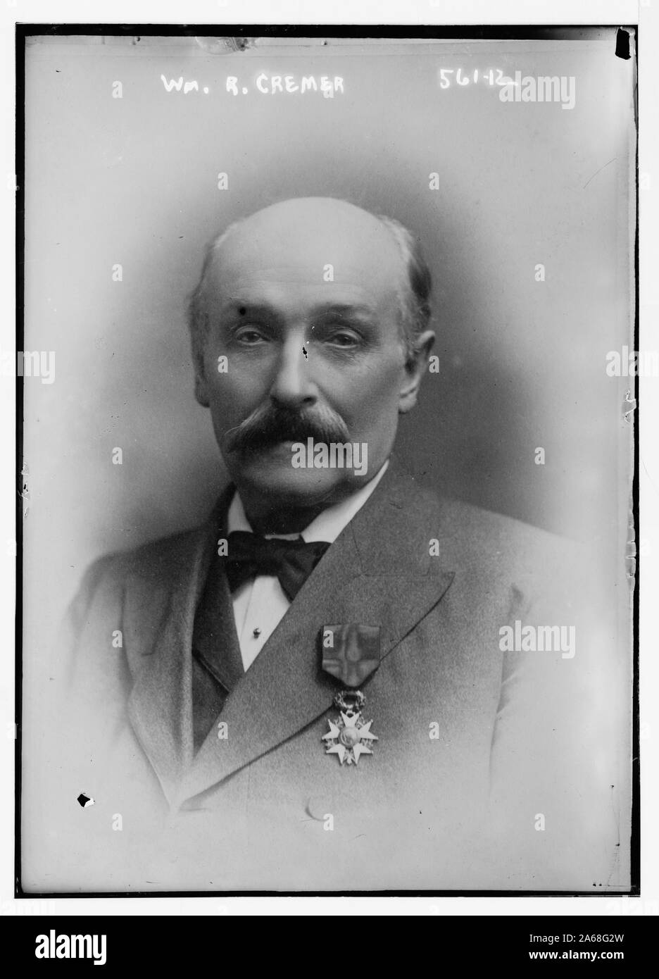 R cremer hi-res stock photography and images - Alamy