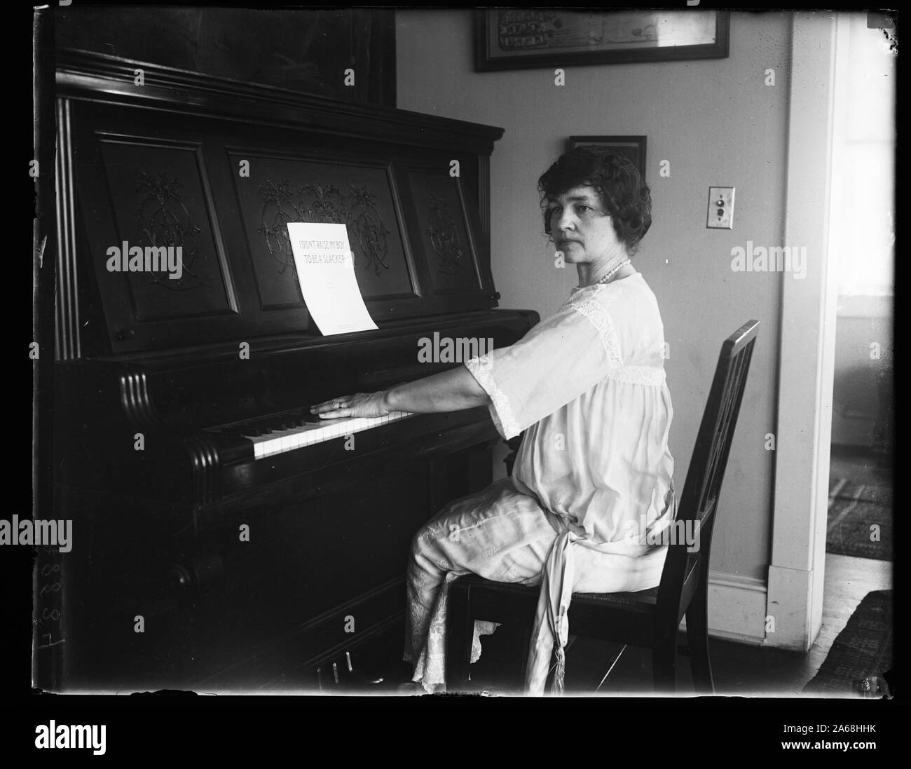 Slacker culture hi-res stock photography and images - Alamy